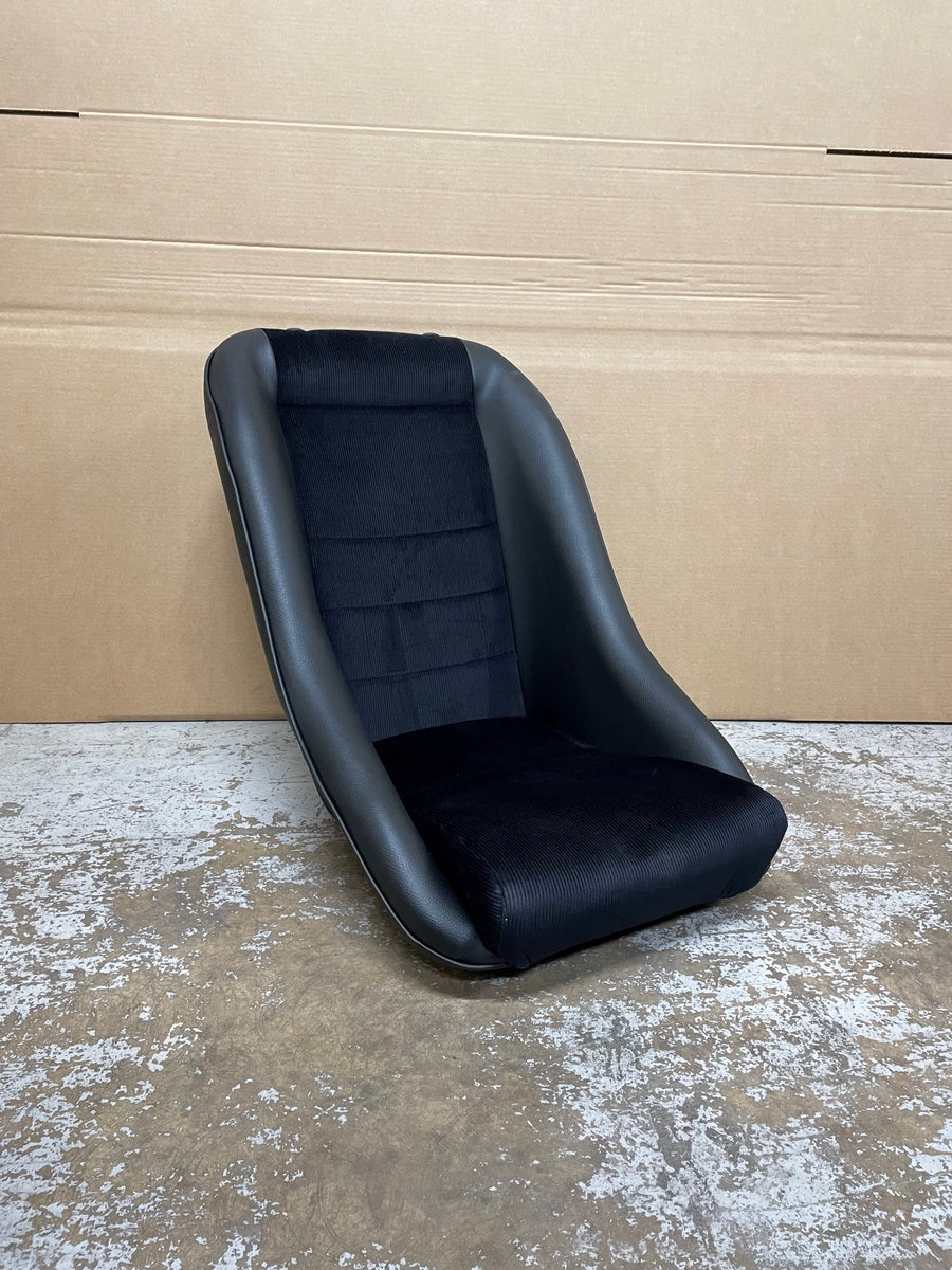 Classic with Headrest – Cobra Seats